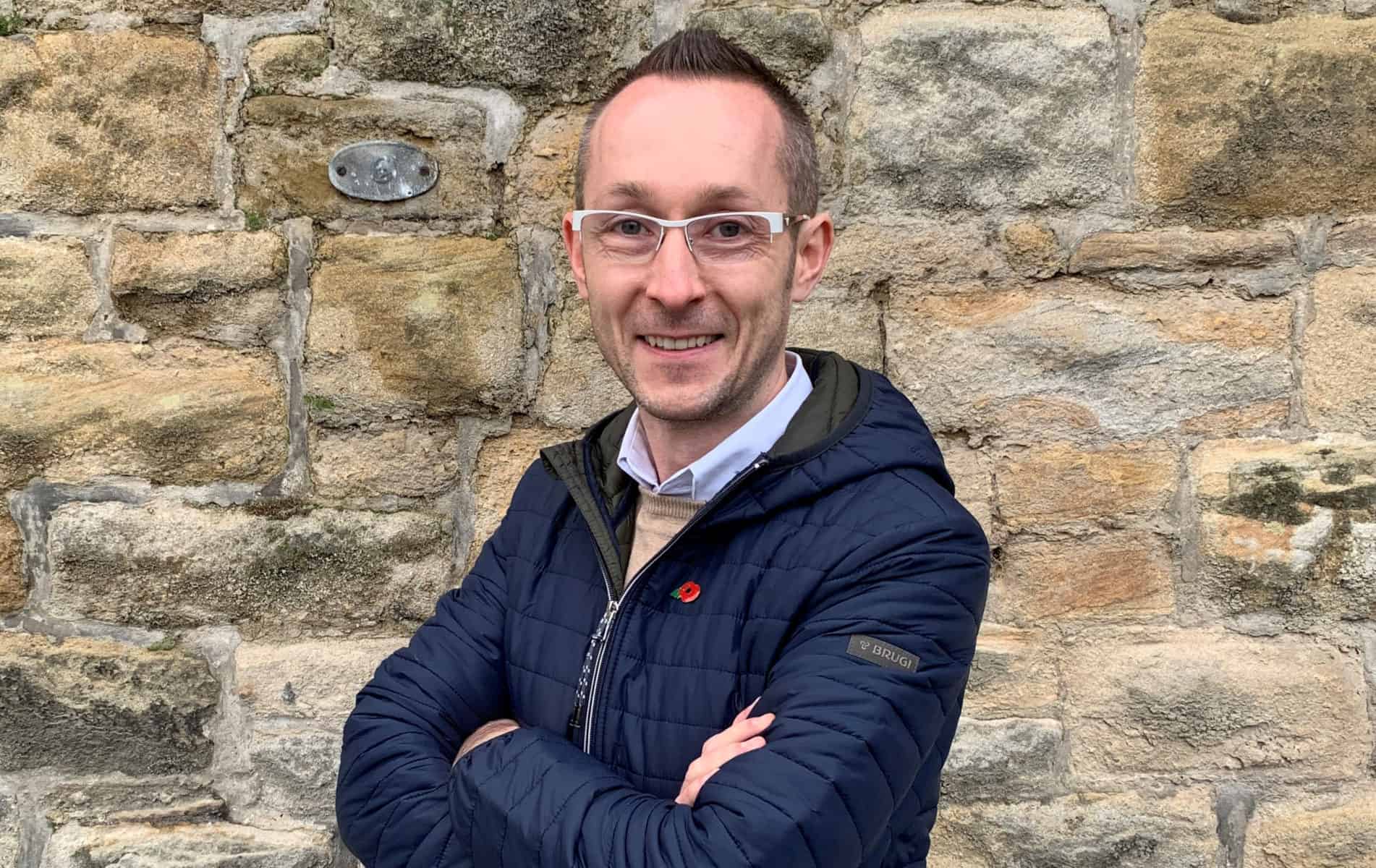 Neil Hardy – Exploring the hearts and minds of the individuals in Team ...